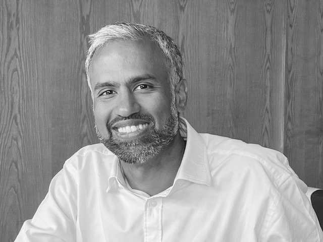 About Us - Electron Green